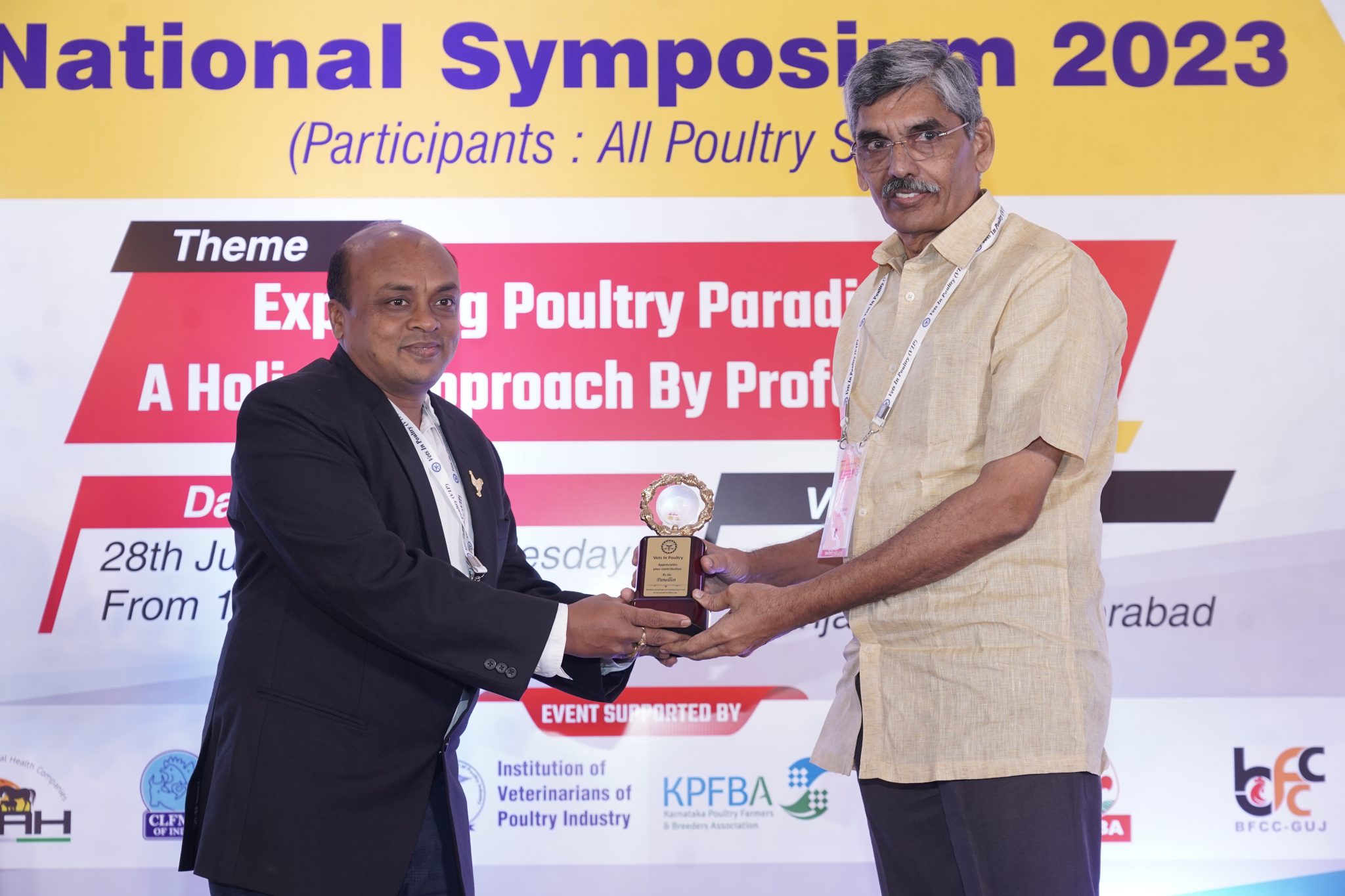 Vets In Poultry (VIP) National Poultry Symposium 2023 - ENGLISH MONTHLY MAGAZINE