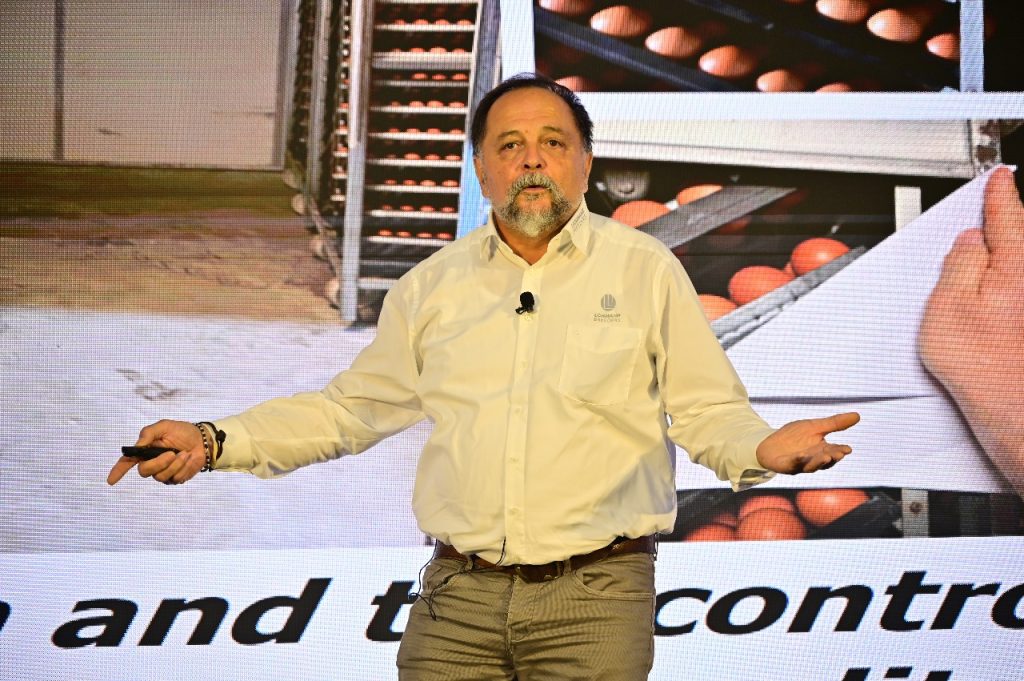 Revolutionizing Poultry Farming Join the Groundbreaking Integrator Meet ...